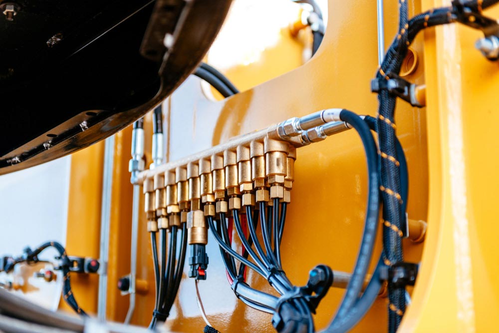 What's The Difference Between OEM And Aftermarket Tractor Parts ...